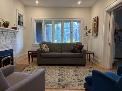 Furnished Bright, Comfortable Family Home in the Heart of Toronto near ...