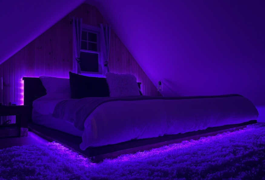 Furnished Tanbark Loft - Your Chic Modern Cabin Apartment 4 Mins From ...