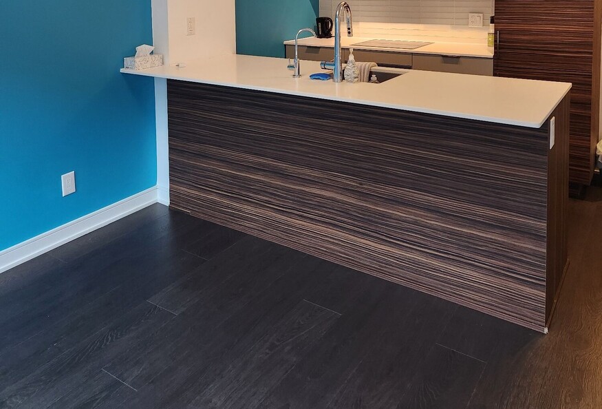 Unfurnished *1 BDRM + GOOD SIZE DEN* CENTRAL SPOT, GREAT UNIT ...