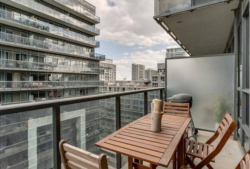 Unfurnished Two-level loft. Located at King and Shaw, across from King ...